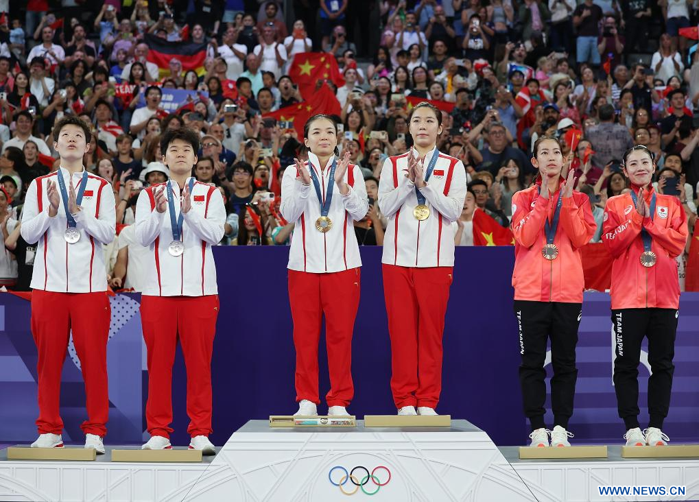 JO Paris 2024 : les Chinoises Chen Qingchen et Jia Yifan remportent l'or du double dames de ...