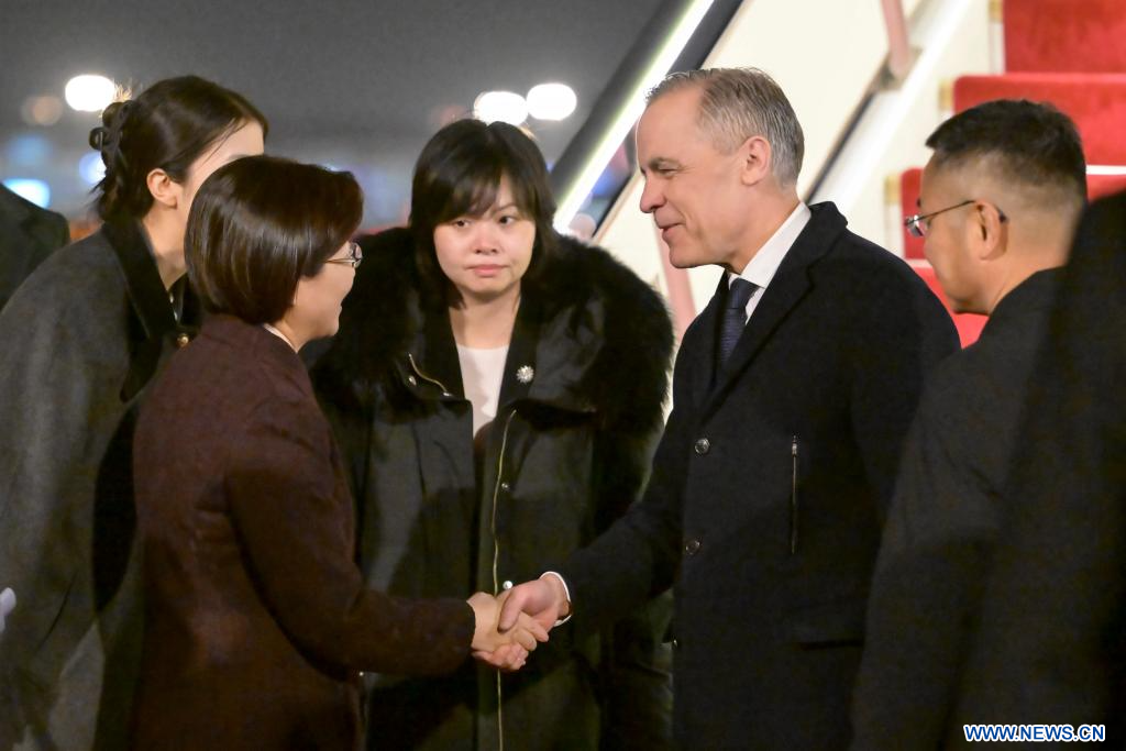 Arrivée du Premier ministre canadien à Beijing pour une visite ...